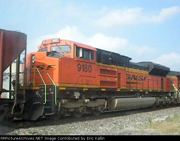 BNSF 9180